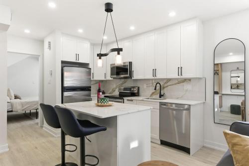 New Modern 1br Basement Near Downtown Free Parking - Ottawa
