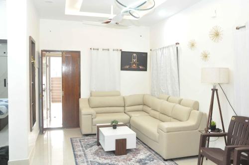 Chithu Home Stay In Temple City - Kumbakonam