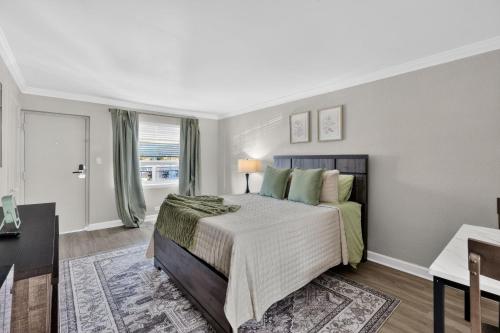 Lux Mins To Atrium Health & Charlotte Airport - Southpark - Charlotte