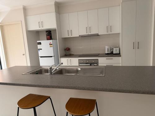Ella Stay - Private Room With Ensuite - Penrith