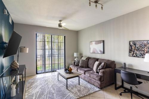 Landing Modern 1bd Gym Clubhouse - Miramar, FL