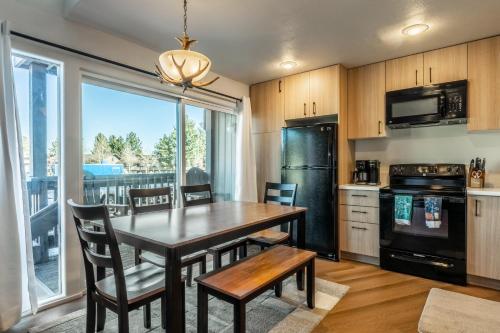 Sierra Park Villas 17 - Mammoth Lakes, CA