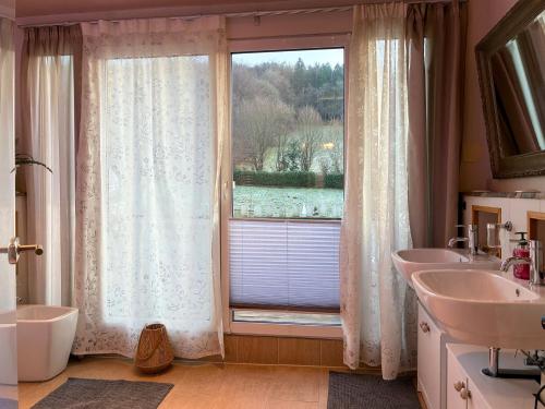 Stilvolle, Ruhige Wald-fewo - Kaminofen, Dachterrasse, Hundefreundlich - Remscheid