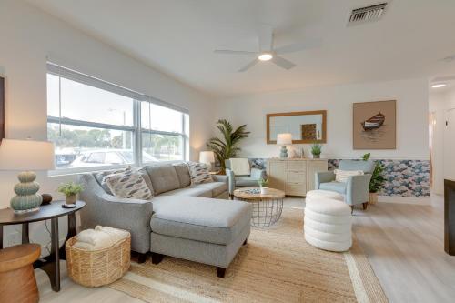 Intracoastal Getaway! North Palm Beach Apartment - North Palm Beach, FL