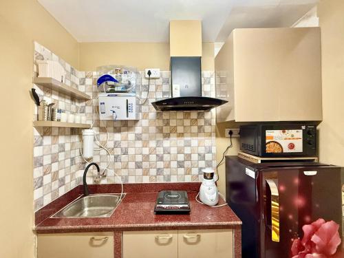 Chic 1rk Studio With Kitchen In Ballygunge - Kolkata