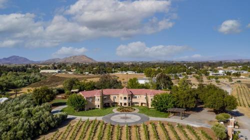 Wilson Creek Manor By Avantstay - Temecula, CA
