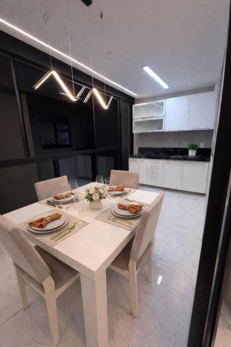 Camburi Prime Beach - Apartamento Frente A Praia Em Jardim Camburi 2 Quartos Proximo Ao Aeroporto - Vitória