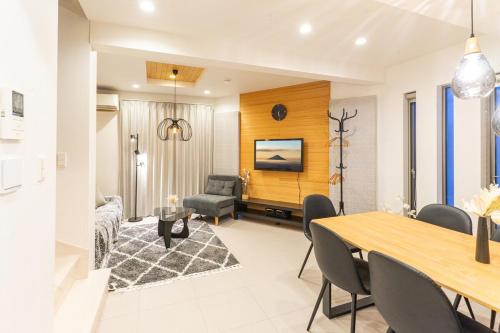 Spacious Skytree Stay, 8 Guests, Asakusa 11 Mins, Modern Renovation, 8-min Walk To Station - Asakusa