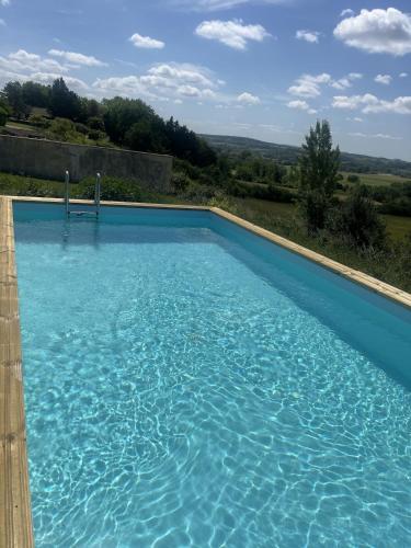 Private Gite With Stunning Views & Shared Pool - Monflanquin