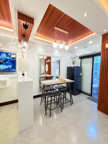 New Condotel Inspired Studio Hot&cold Shower Fully Aircon ,10minutes To Sm Mall - General Santos City
