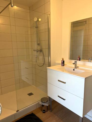 ღ Repos Urbain - T4 Spacieux, Lumineux Et Parking - La Rochelle