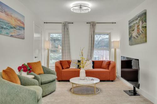 Townhouse Style Two Level Apartment - Cambridge, MA