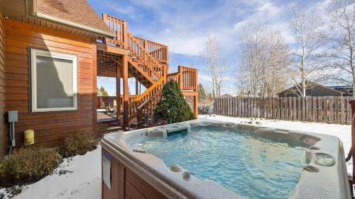 Mountain View Tee And Ski - Red Lodge, MT