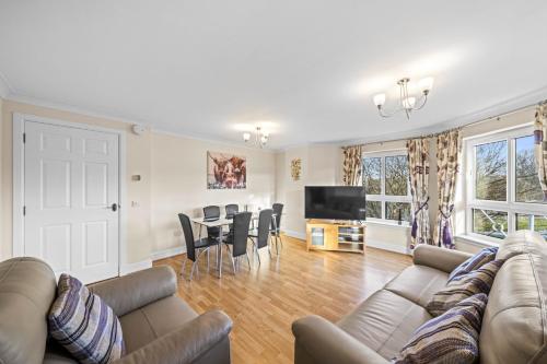 St Clair 2 Bedroom Apartment - Leigh, Edinburgh - Leith