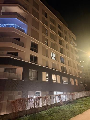 Bright And Cozy Studio Entre Paris Et Disneyland - Champs-sur-Marne