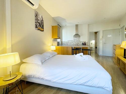 Viva Riviera - 10 Rue Florian - Cannes