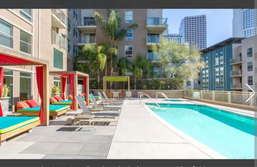 Snazzy 2br Near Petco Park & Convention Center - Marina - San Diego