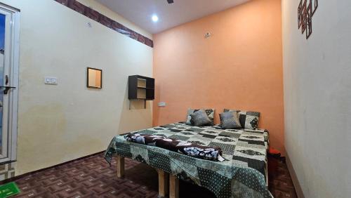 Shri Kashika Home Stay - Varanasi