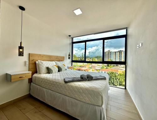 Modern Apt With City View And Pool At Avitat Joy - San Salvador
