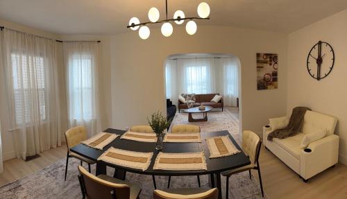 Modern 2br Getaway Near Revere Beach - Hull, MA