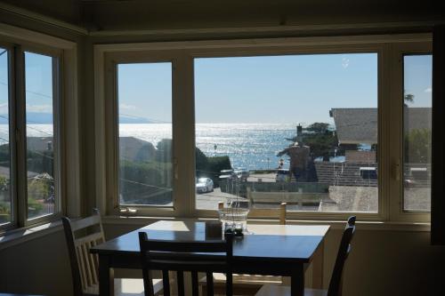 East Side Beach House - Scotts Valley, CA