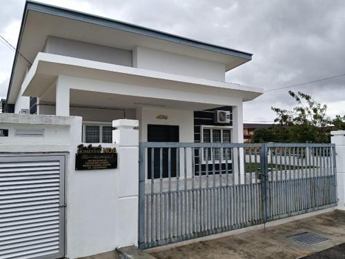 Seri Cempaka Homestay - Kluang