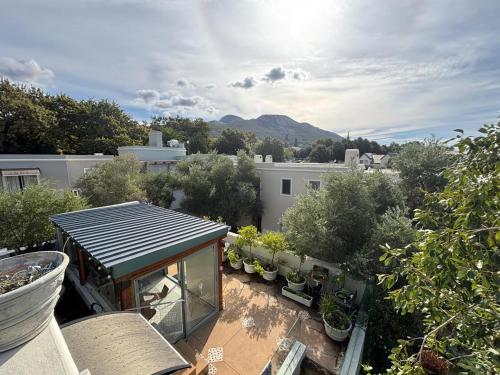 Lux - Paarl