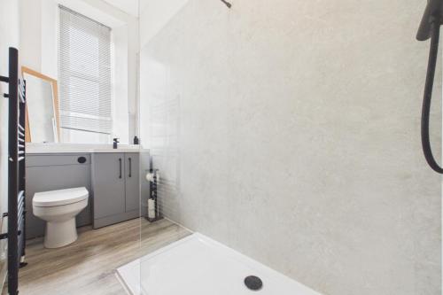 West End Traditional Flat With Free Parking - Glasgow