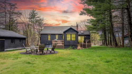 Charcoal Chalet By Avantstay - New Paltz, NY