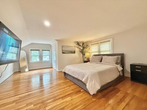 North Haven Rooms - Wallingford, CT