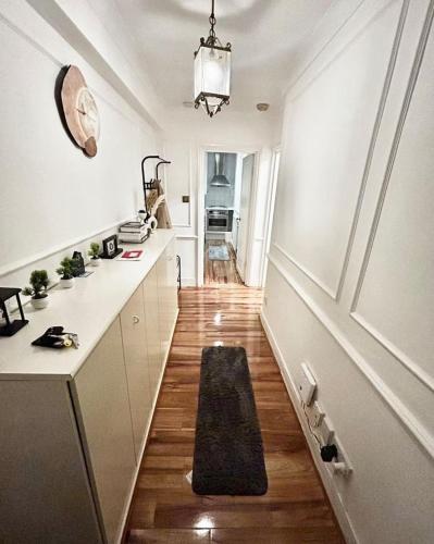 Elegant One-bedroom In Knightsbridge - Chelsea, Londra