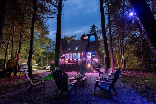 Deer Trails Retreat -Pocono Getaway Near Kalahari - Mount Pocono, PA