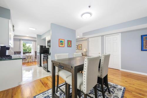 Beautiful & Cozy 3br, Close To Nyc Adventures - Seagate Beach, Brooklyn