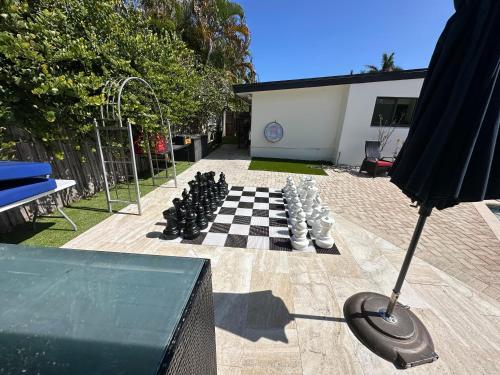 A Bella Resort Lounge - Coral Springs, FL