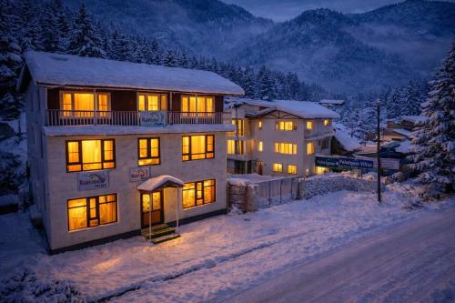 Rainbow Palace Pahalgam - Pahalgam