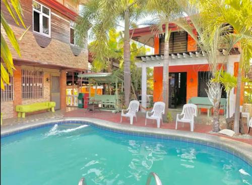 Urbiztondo Stay Near Miryenda & San Juan Surf - San Fernando