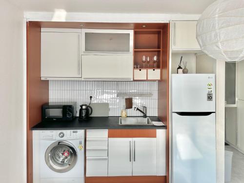 Chacha Stay Oreo Hongdae Apartment, 1 Min To Station - Seoul