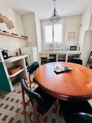 Les Annees Folles Valentinoises - Spacieux - 5 Couchages - Valence