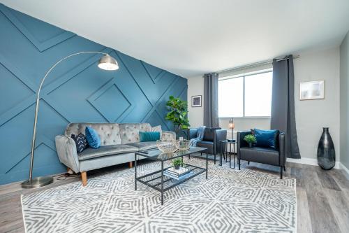 Atlanta Downtown! 3 Unique Apartments Available! Onsite Parking - Atlanta, GA