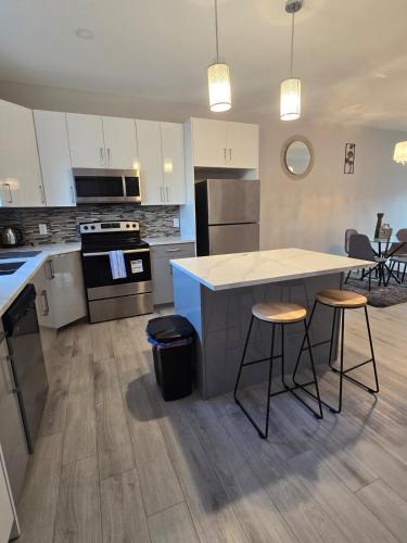 The Lots Home - Winnipeg