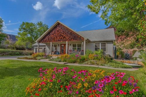 Cozy Home With Sauna 5 Bedrooms 3 Bathrooms Sleeps 12 - Glenwood Springs, CO