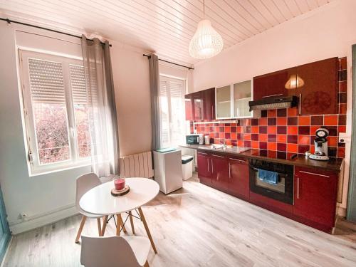 * The Gold Time * Appartement Confort * Centre-ville - Calais