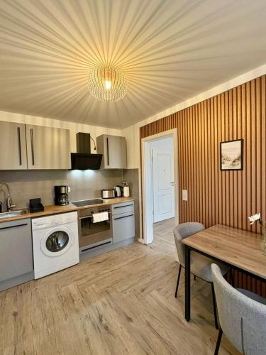 Modern Apartment 2 For Fitters With Parking Space In Lampertheim - Lampertheim