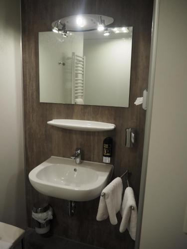 Naturparkhotel & Landgasthof Stromberg - Cleebronn