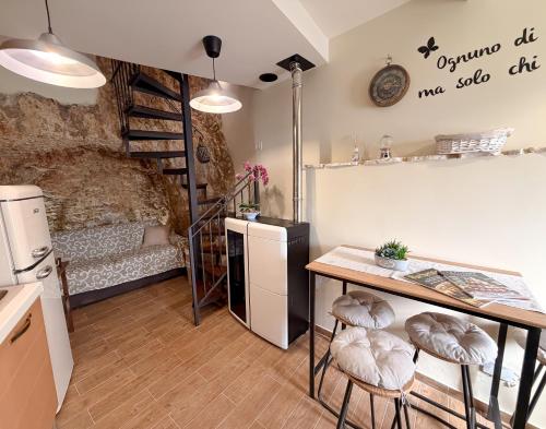 Il Colle Holiday Home - Fiuggi - Charming Independent Home In The Historic Center, Near The Thermal - Fiuggi