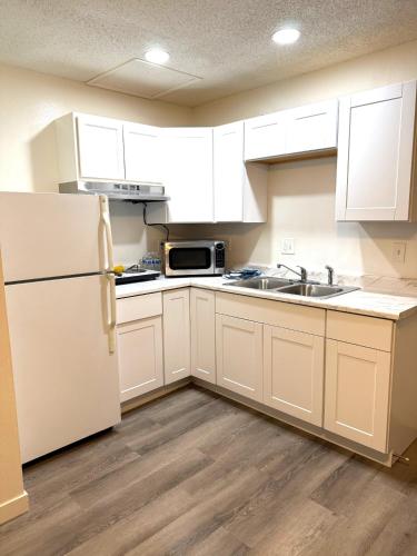 Central Apt 8 Min To Las Vegas Strip - Free Parking - Las Vegas, NV