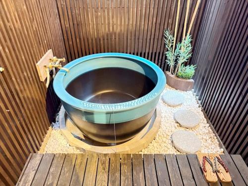 最大8名 露天風呂付き京町家 伏見 桃山 家族 グループ向け一棟貸し 衣千花 Ichika - Uji