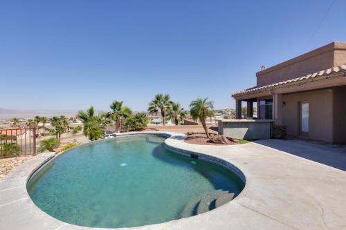 Patio + Lake Havasu View: Scenic Gated Retreat! - レイクハバスシティ, AZ
