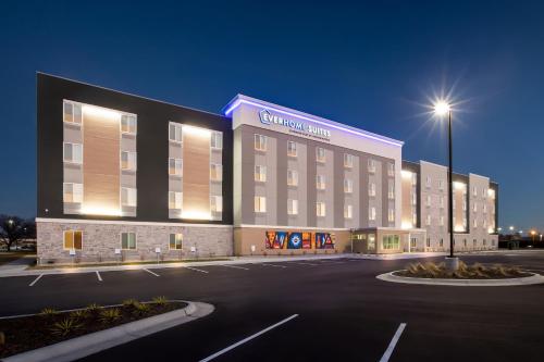 Everhome Suites Wichita Northeast - Wichita, KS