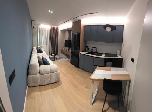 Twoviews Apartaments - Tirana